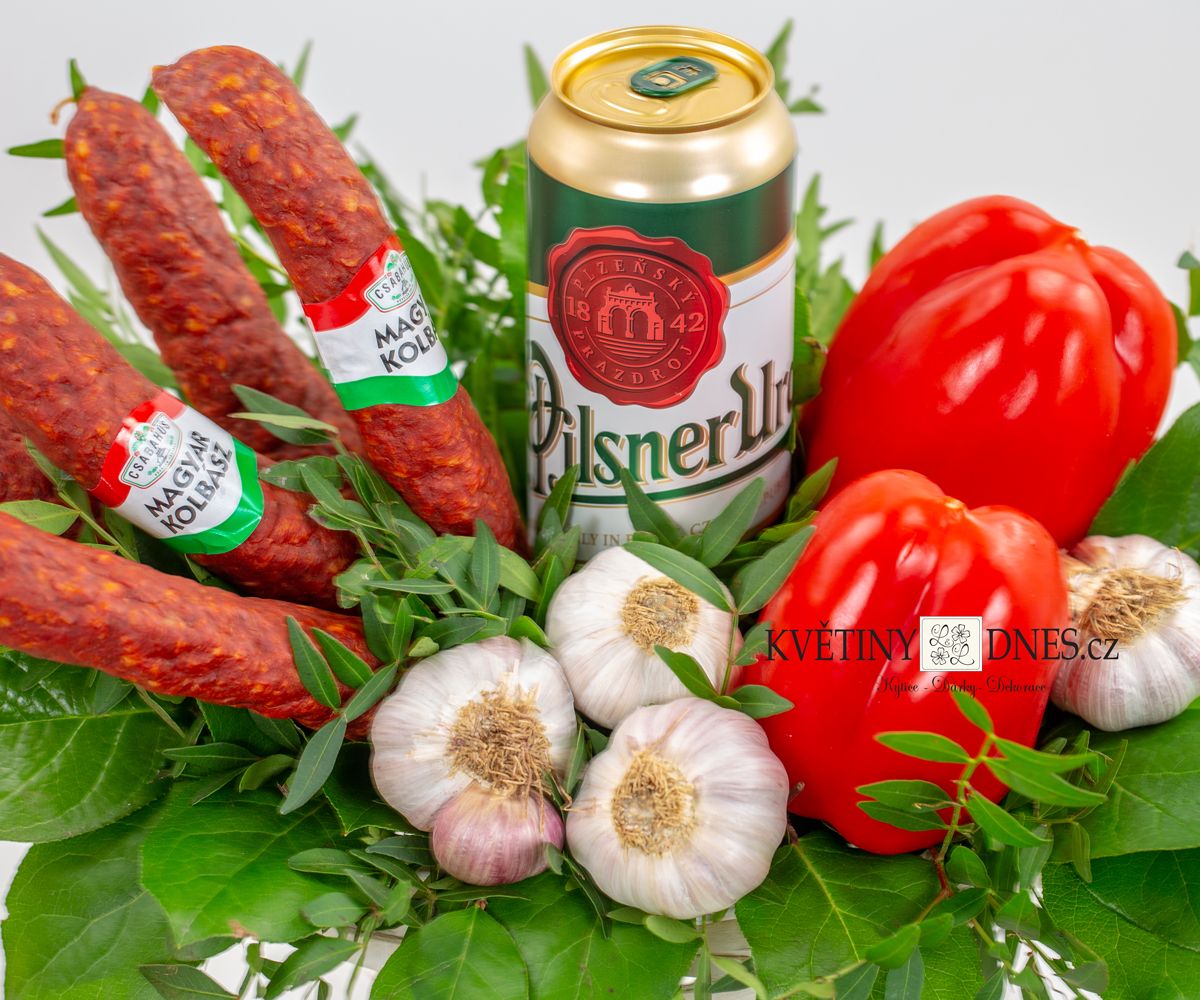 netradiční kytice pro muže klobásová