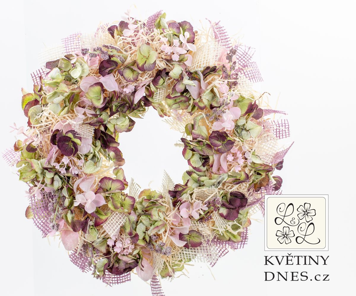 dekorace, věnec na dveře, sezonní dekorace jaro léto podzim zima