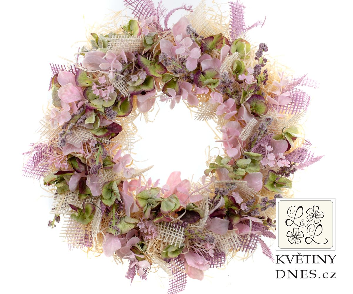 dekorace, věnec na dveře, sezonní dekorace jaro léto podzim zima